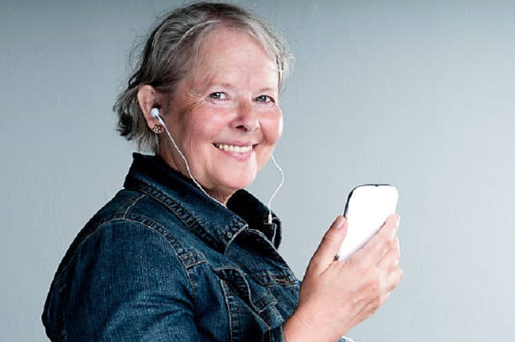 Easy To Use Mp3 Player For Seniors Audiobook Devices For Elderly Suddenly Senior easy-to-use-mp3-player-for-seniors-audiobook-devices-for-elderly-suddenly-senior